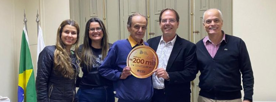 Governo de Minas entrega R$ 200 mil a ganhador do sorteio especial da ...